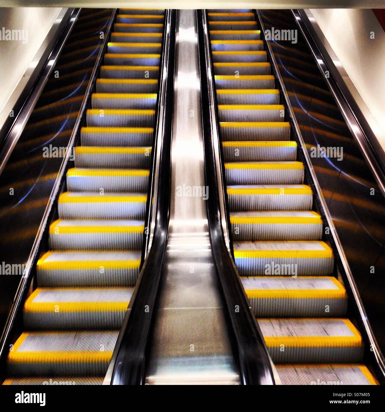 Escalator stairs upwards hi-res stock photography and images - Alamy