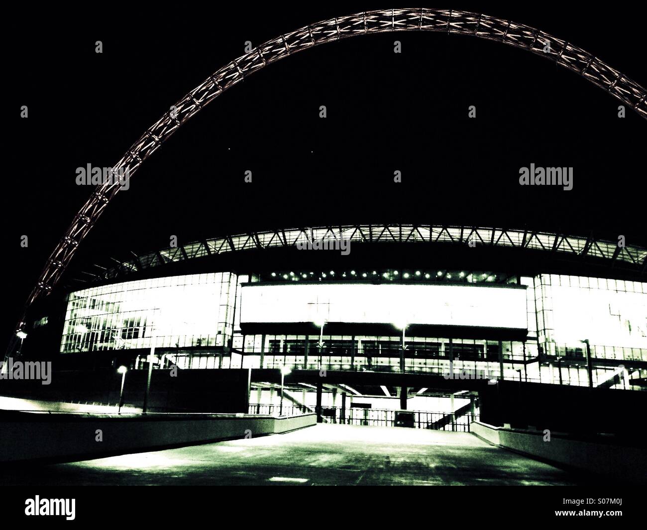 London stadium night hi-res stock photography and images - Alamy