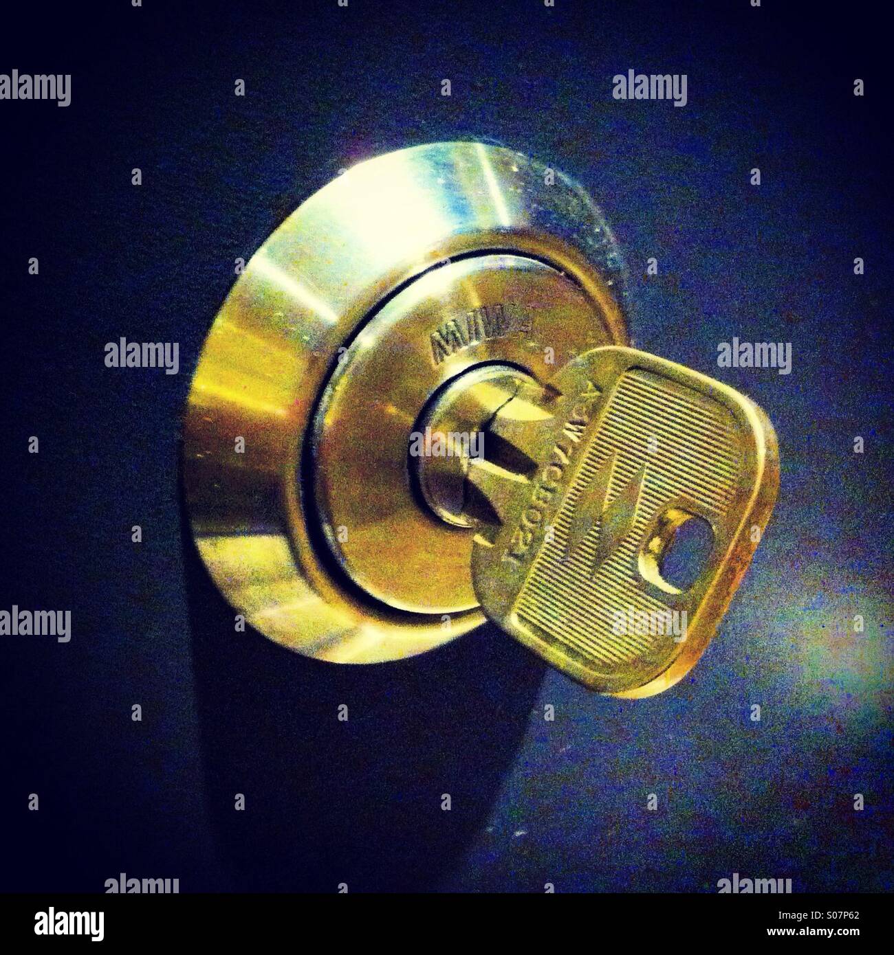 Turn key in door lock hi-res stock photography and images - Alamy