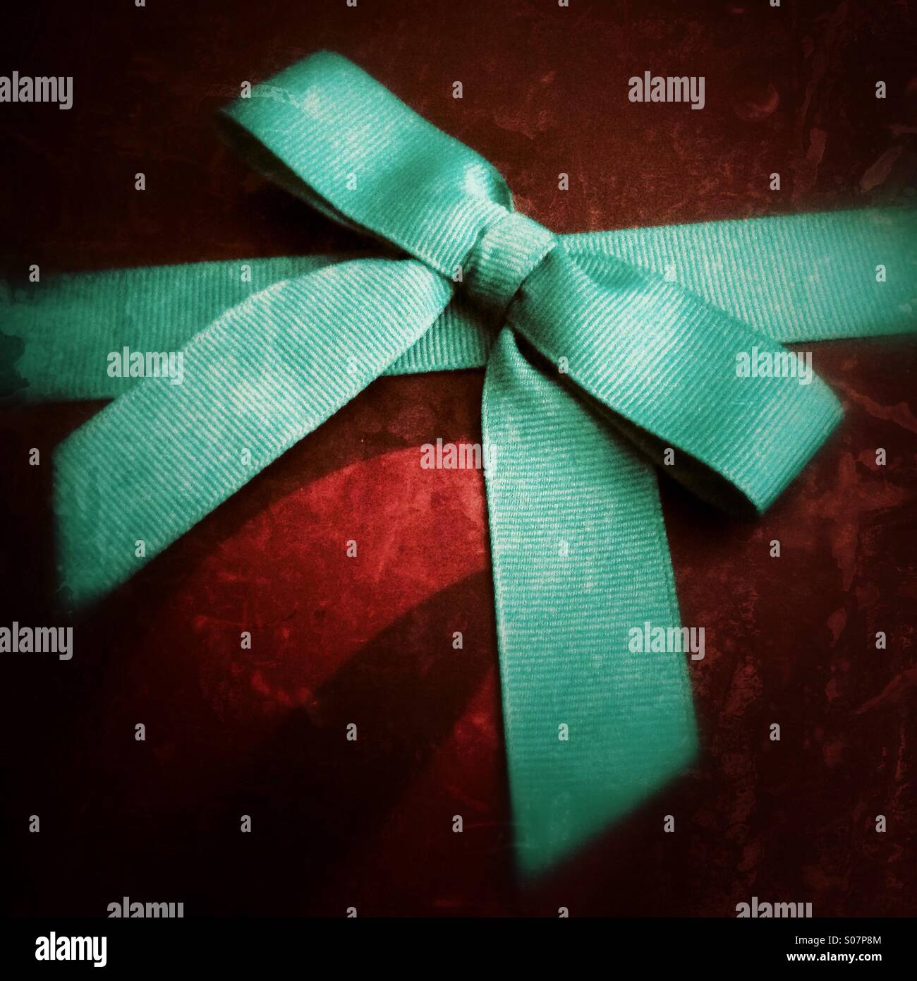 Gift ribbon bow Stock Photo - Alamy