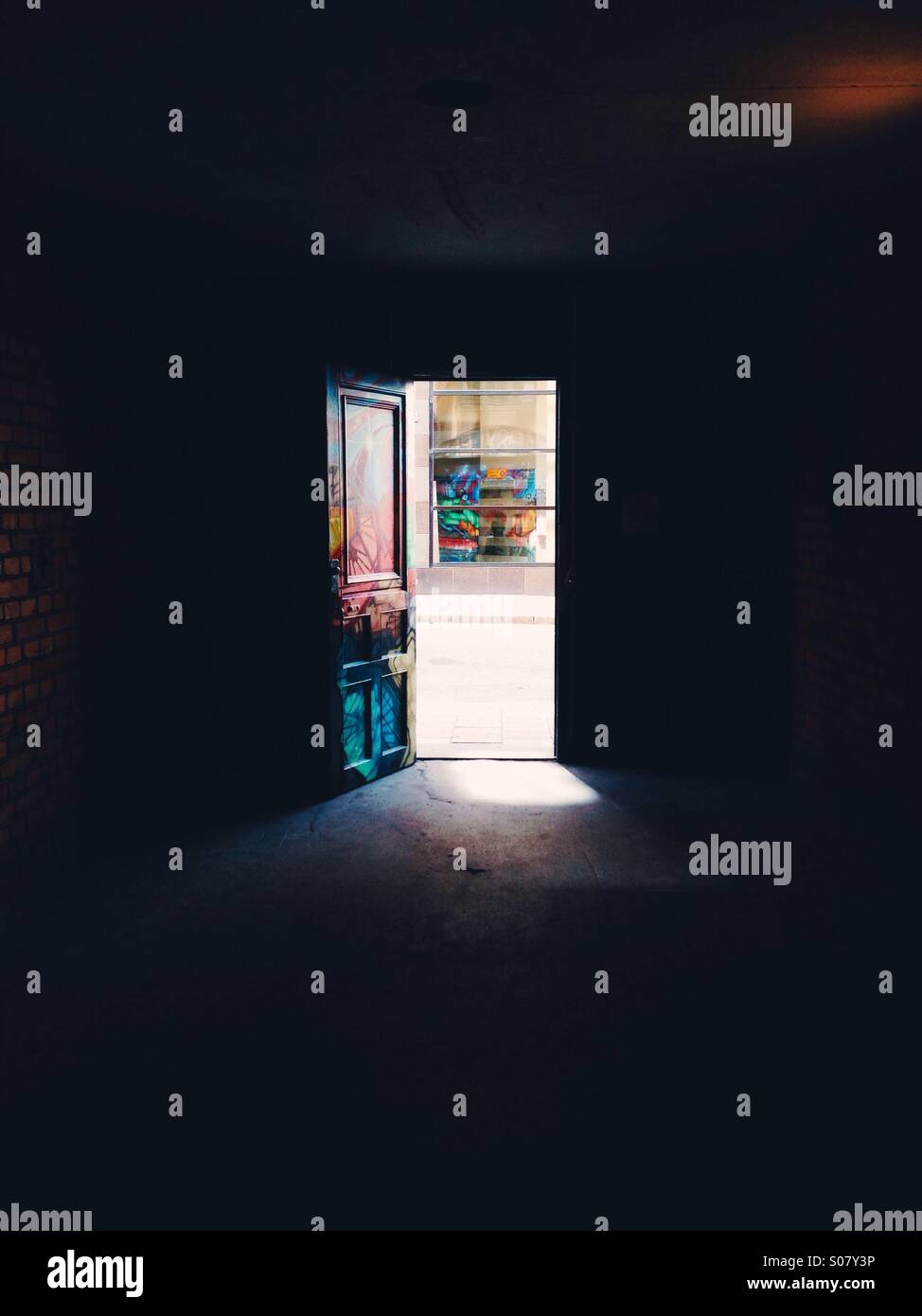 Light doorway hi-res stock photography and images - Alamy