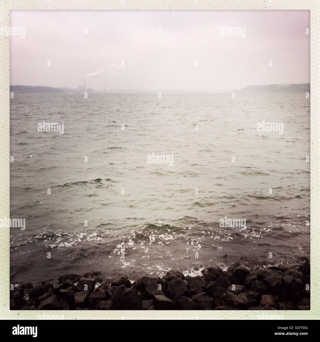 Grey sea hi-res stock photography and images - Alamy