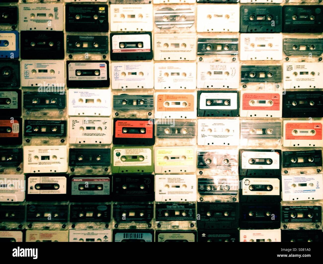 Cassettes audio hi-res stock photography and images - Alamy
