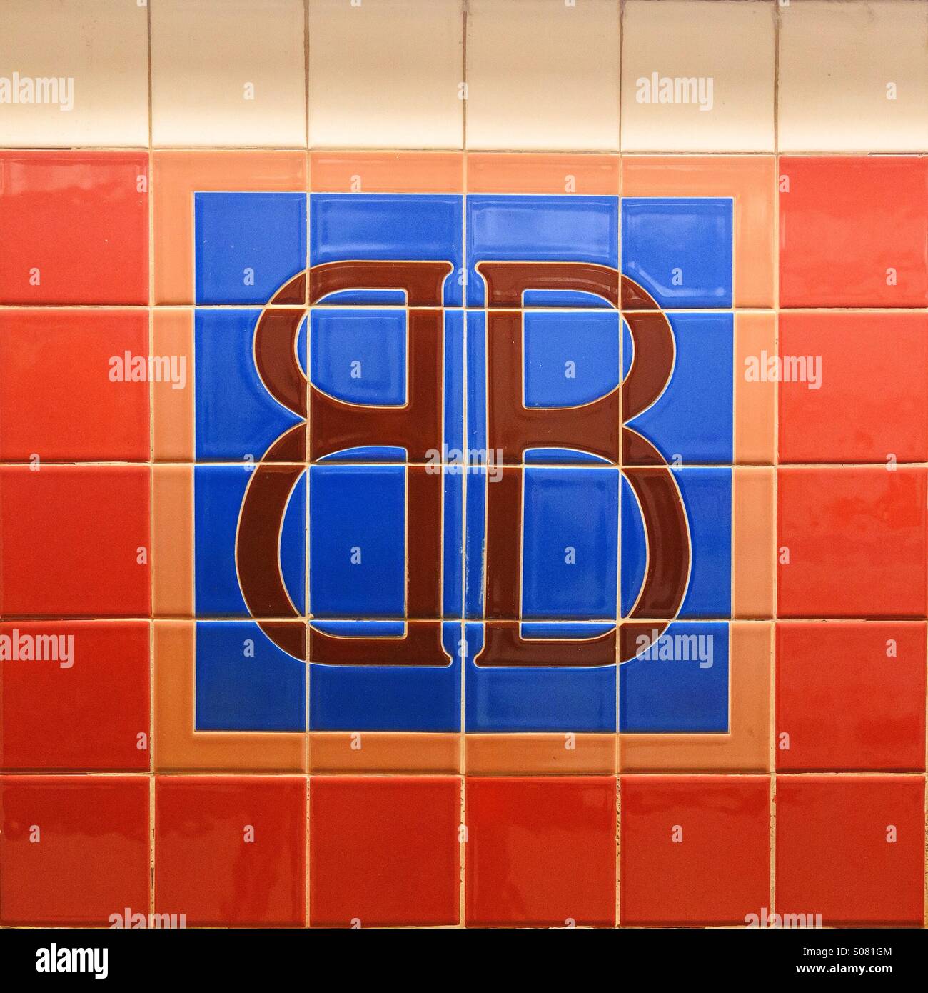 Mta sign hi-res stock photography and images - Alamy