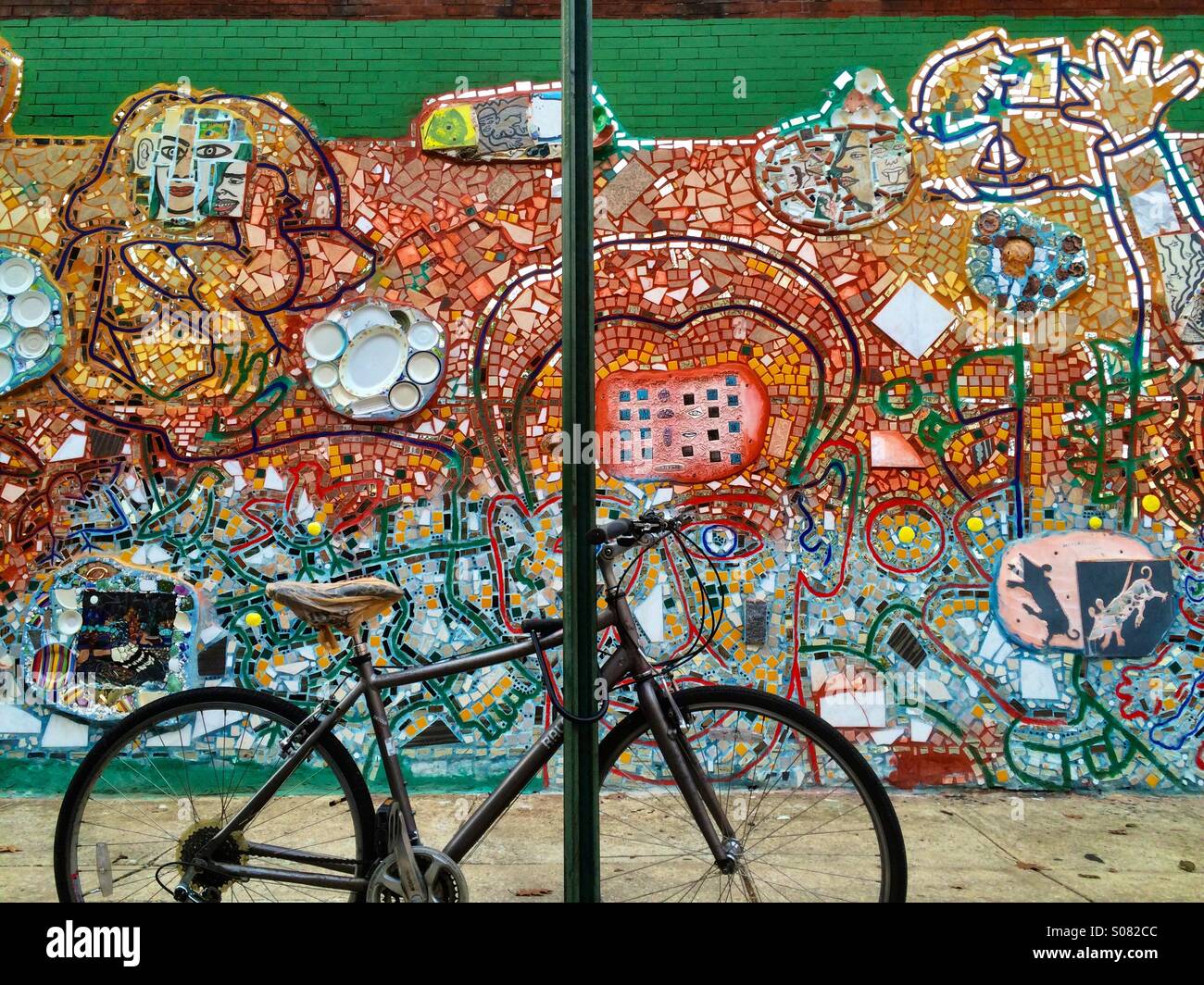 Isaiah zagar hi-res stock photography and images - Alamy