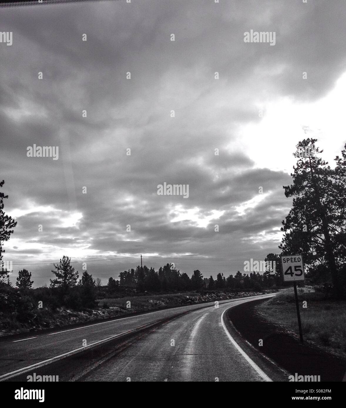 Speed limit 45 hi-res stock photography and images - Alamy