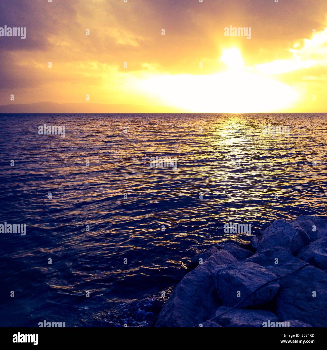 Sunset at sea view hi-res stock photography and images - Alamy