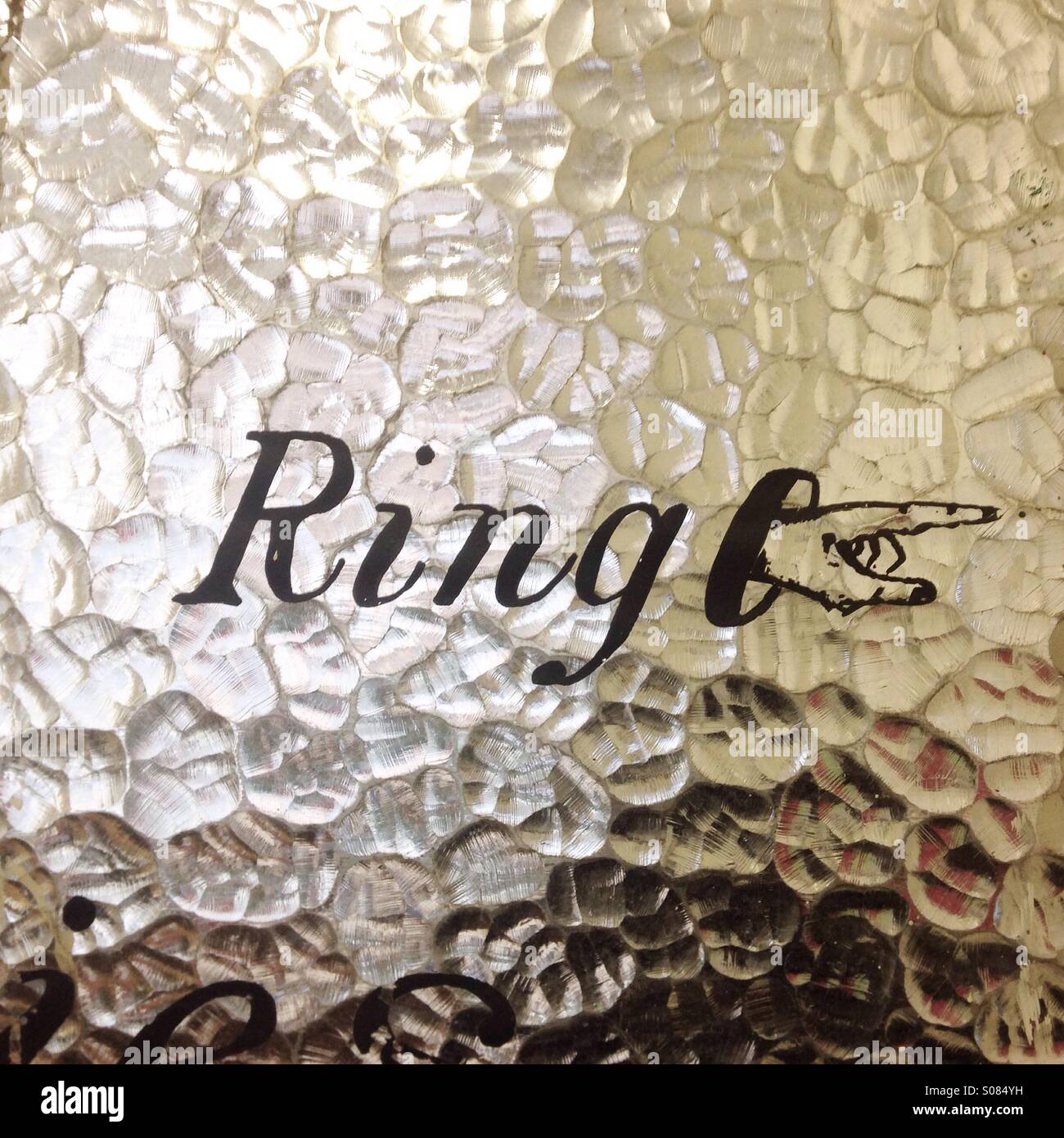 Hand signage hi-res stock photography and images - Alamy