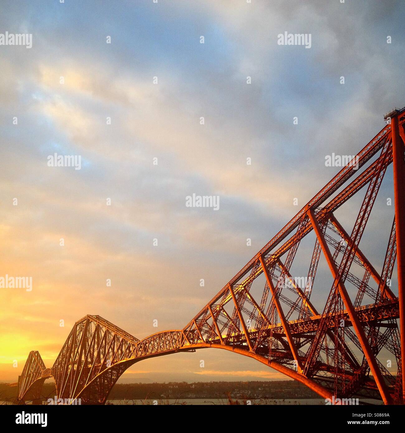 Forth rail bridge winter hi-res stock photography and images - Alamy