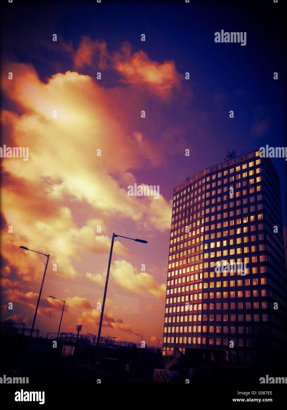 Wembley point hi-res stock photography and images - Alamy