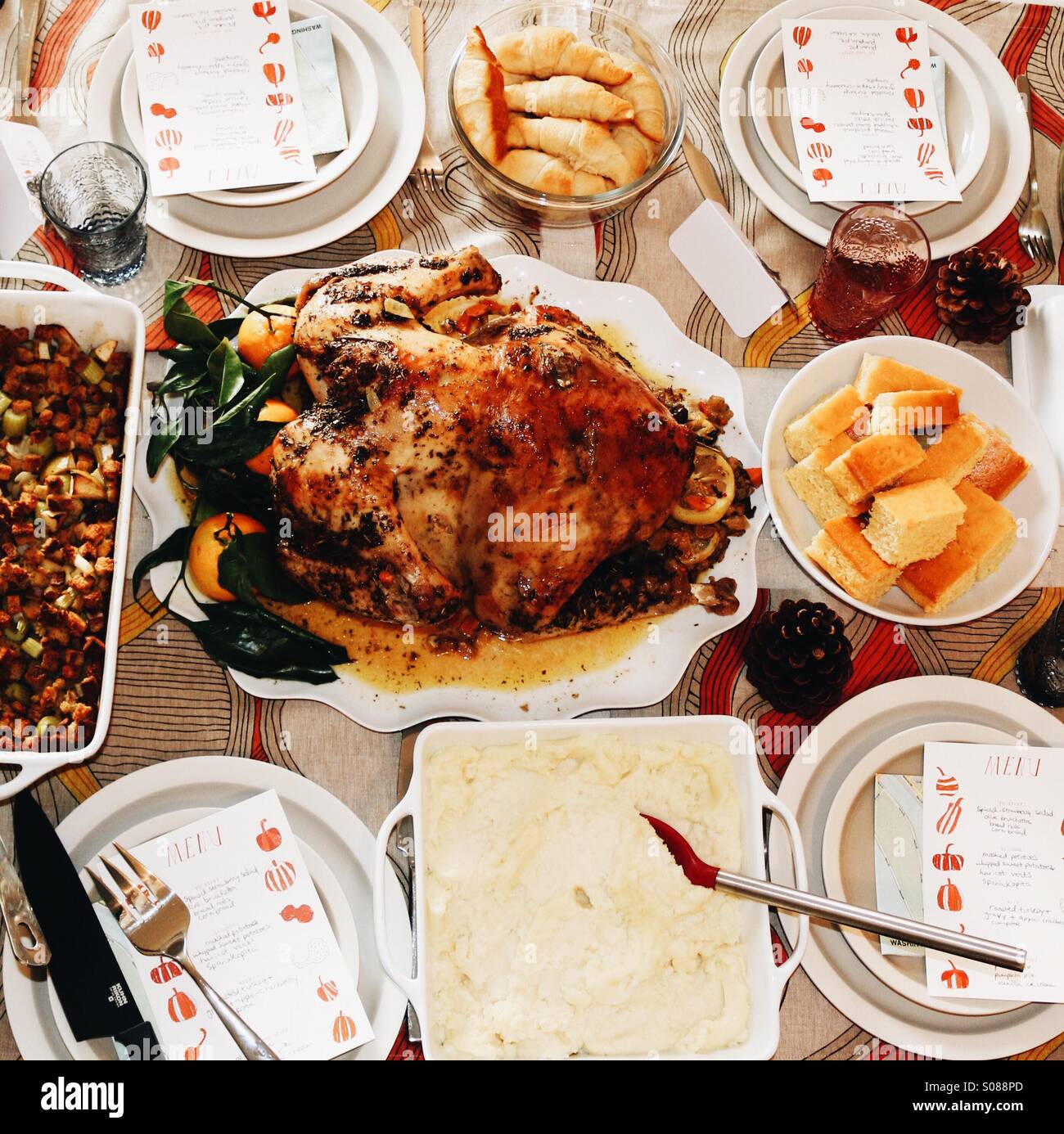 Thanksgiving dinner hi-res stock photography and images - Alamy