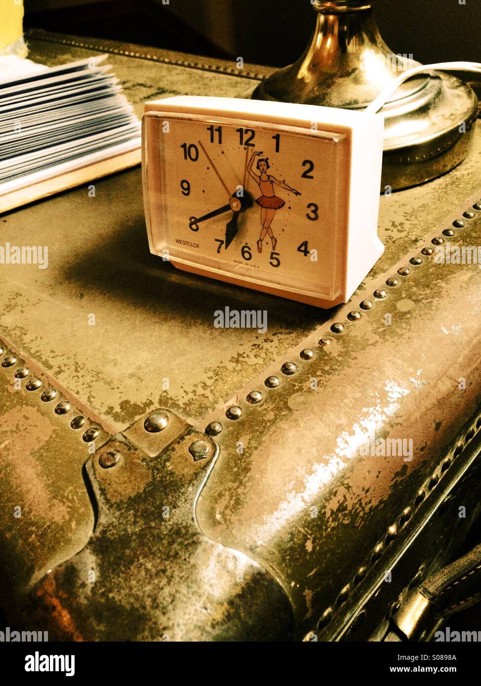 Studio clock hi-res stock photography and images - Alamy