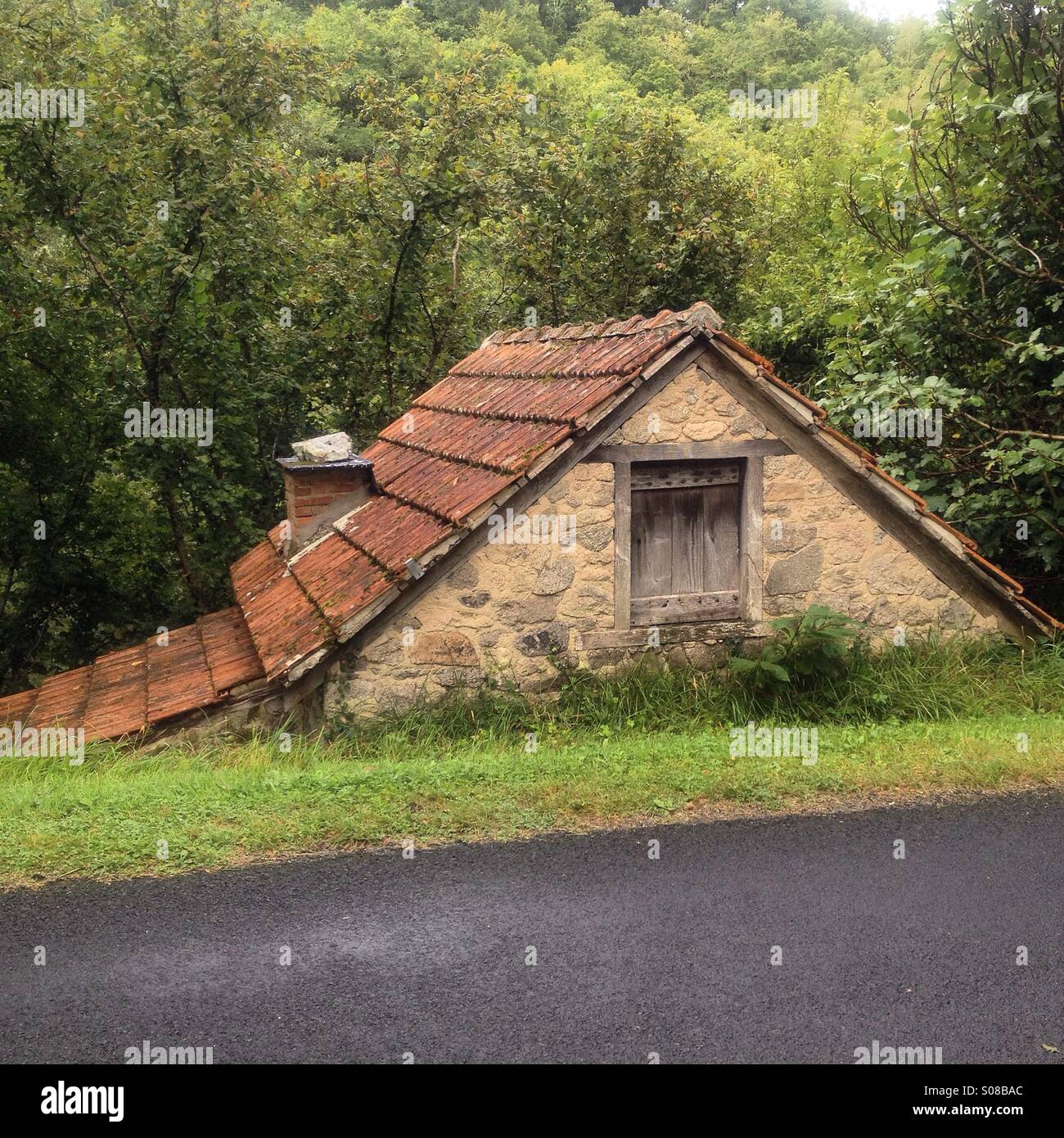 Dwarf house hi-res stock photography and images - Alamy