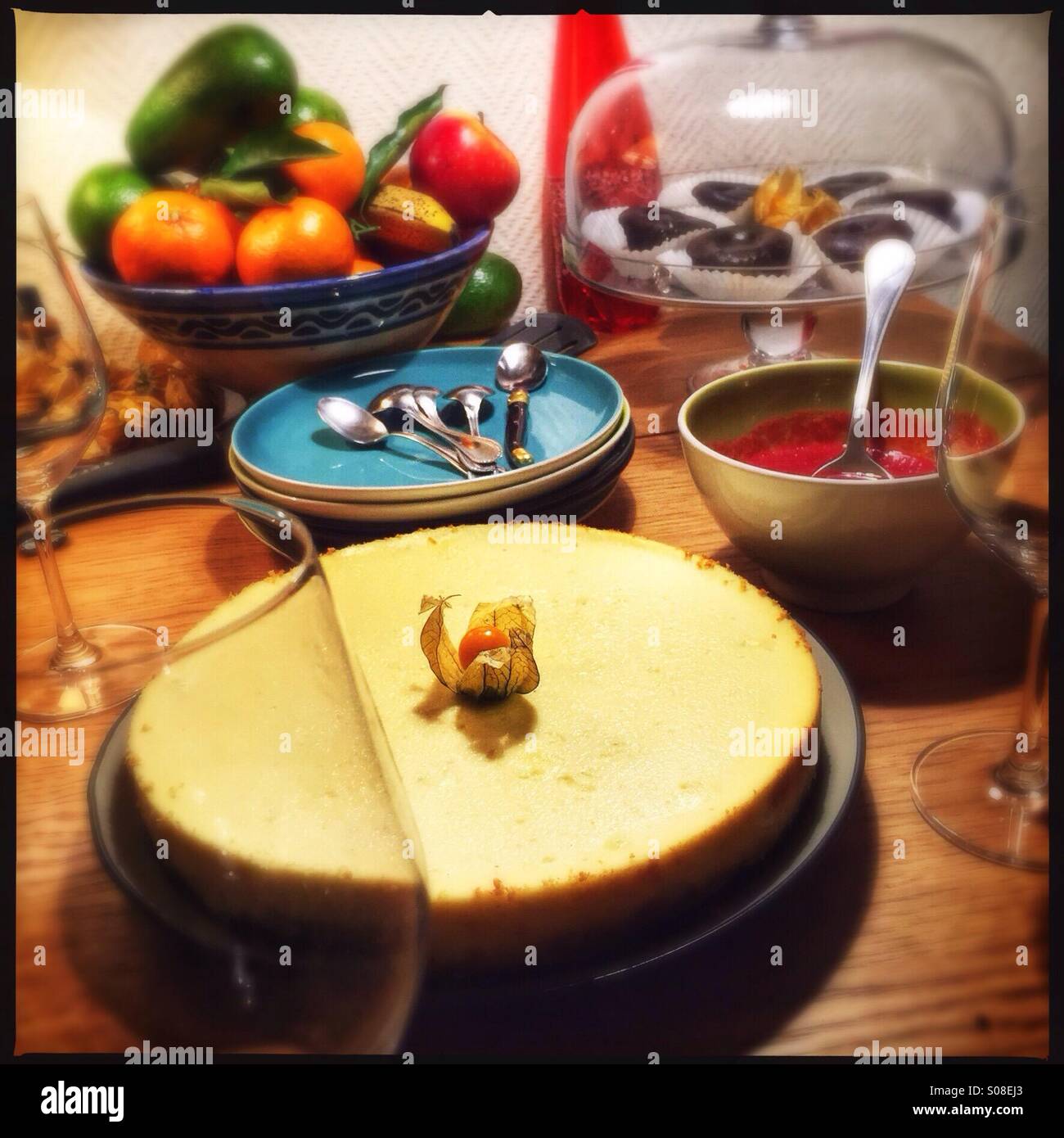 Sunday tea time Stock Photo - Alamy