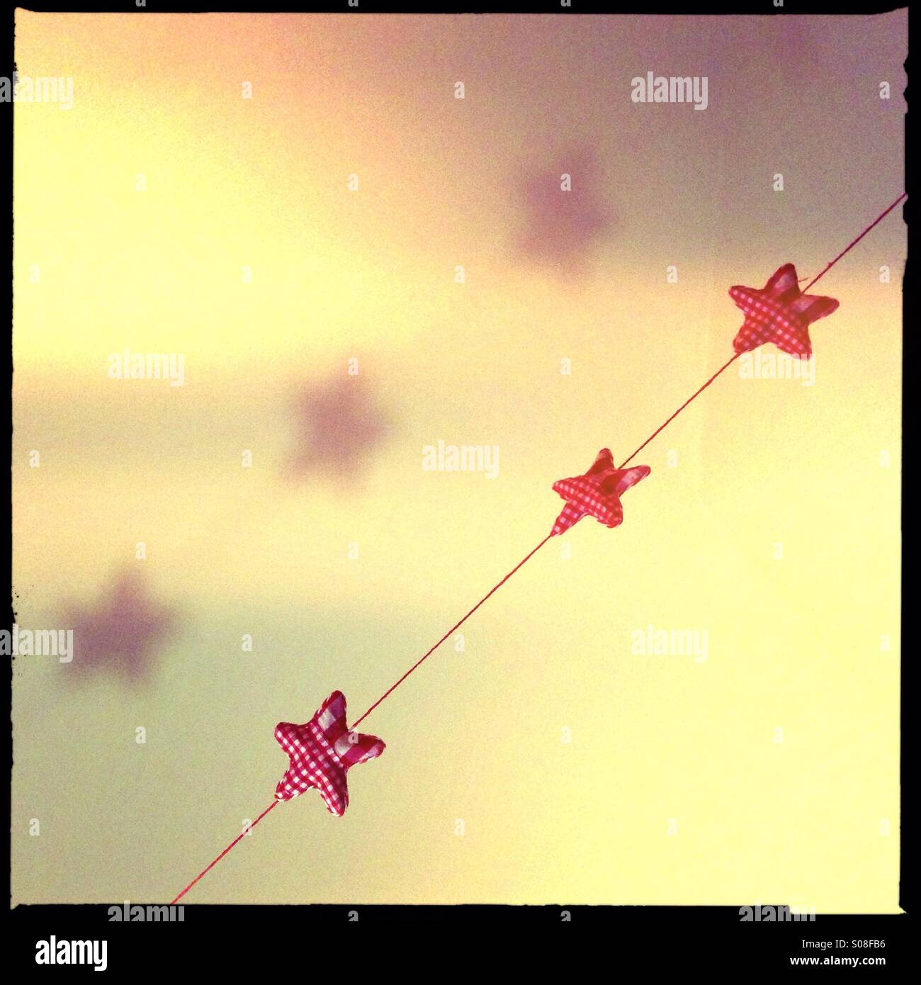 Three red stars hi-res stock photography and images - Alamy