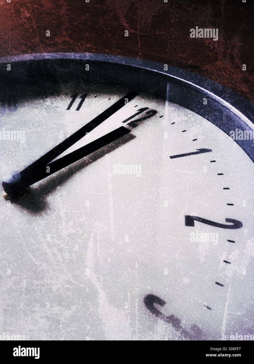 Nearly twelve oclock hi-res stock photography and images - Alamy