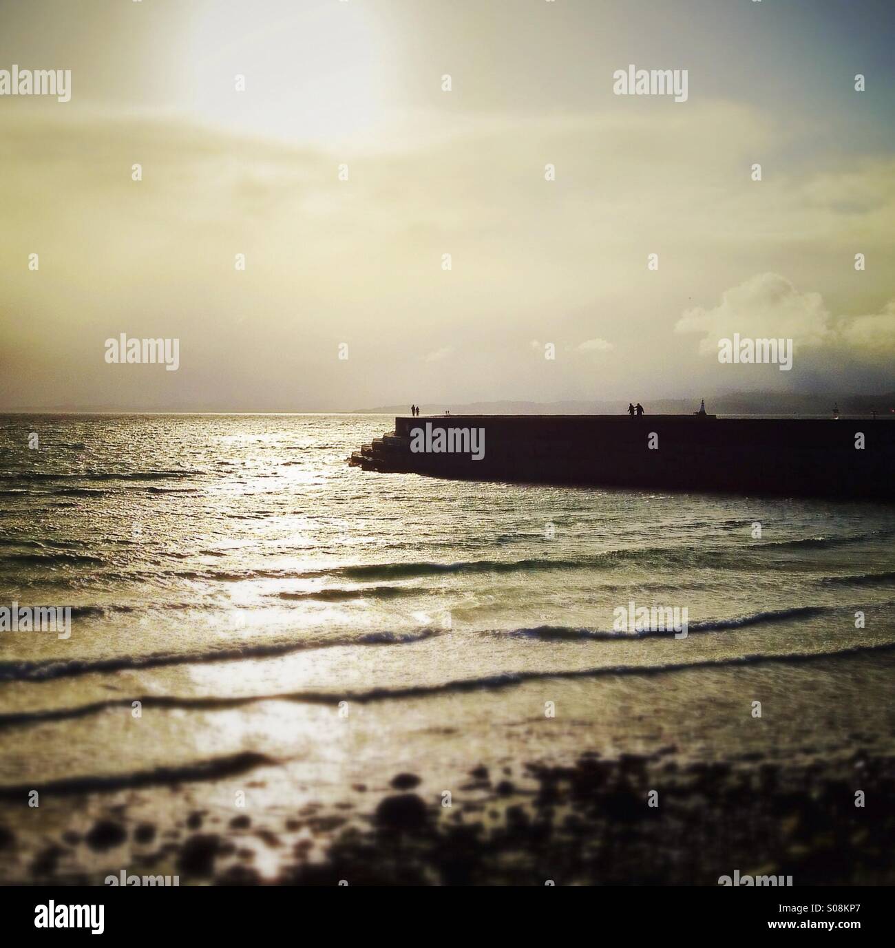 Ocean pier victoria bc hi-res stock photography and images - Alamy