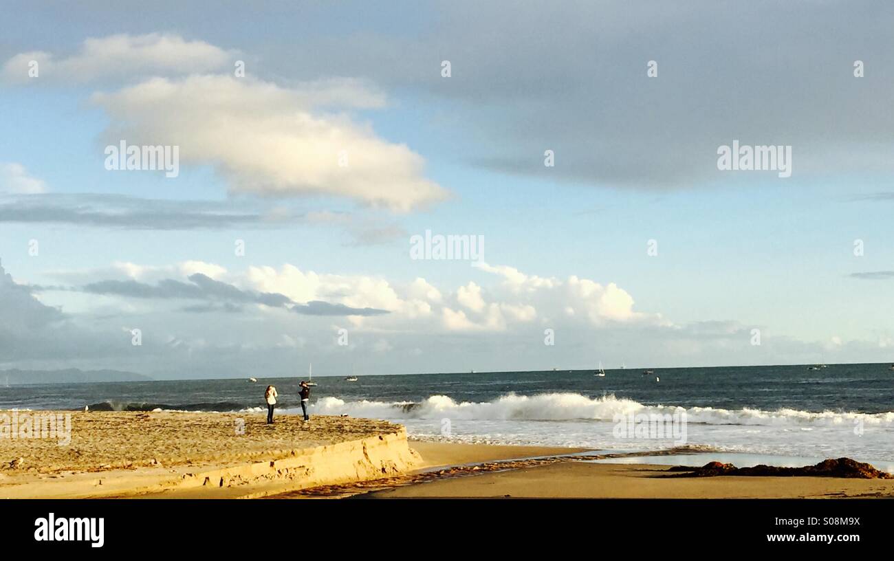 Elegant beach hi-res stock photography and images - Alamy