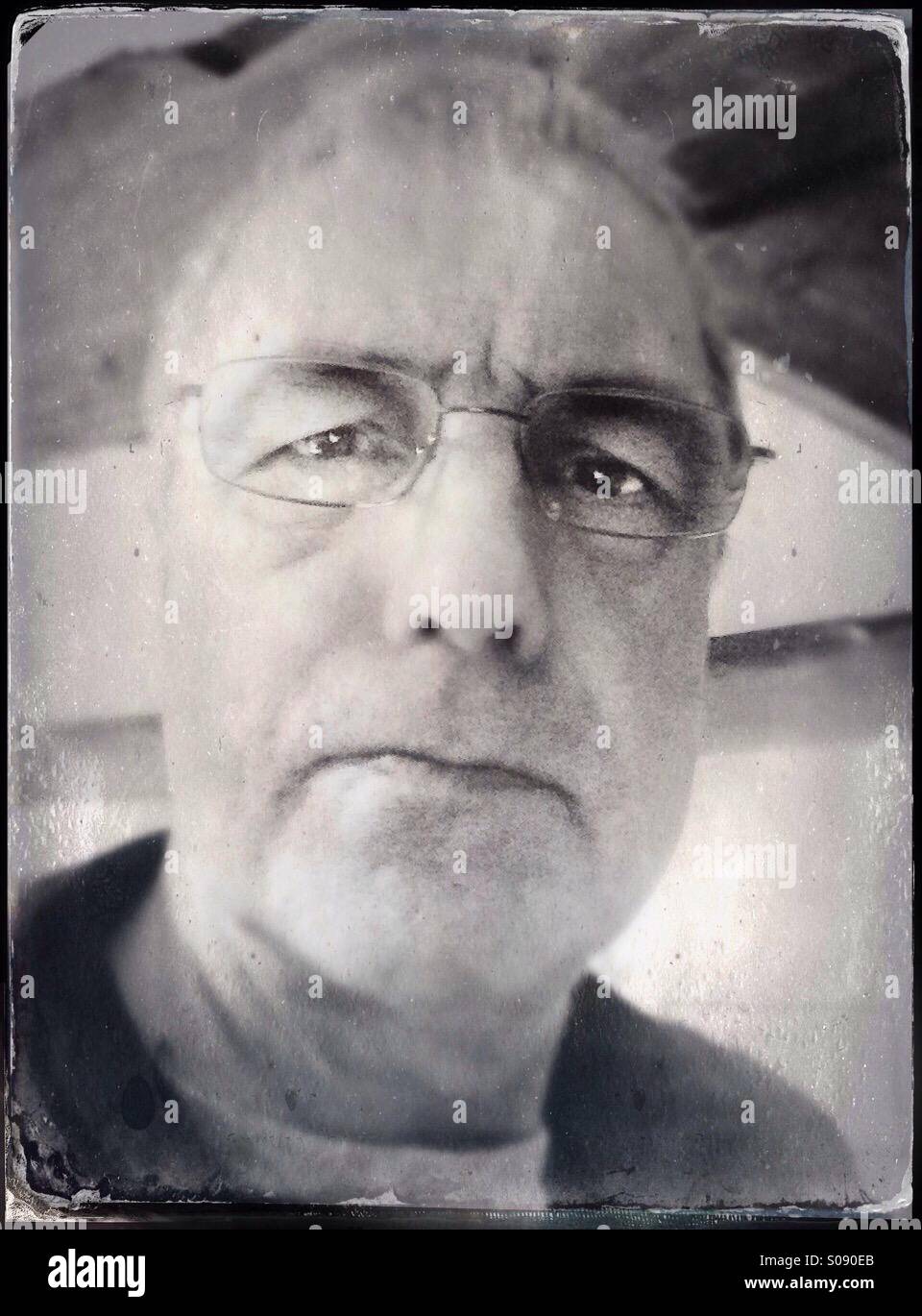 Grim expression hi-res stock photography and images - Alamy