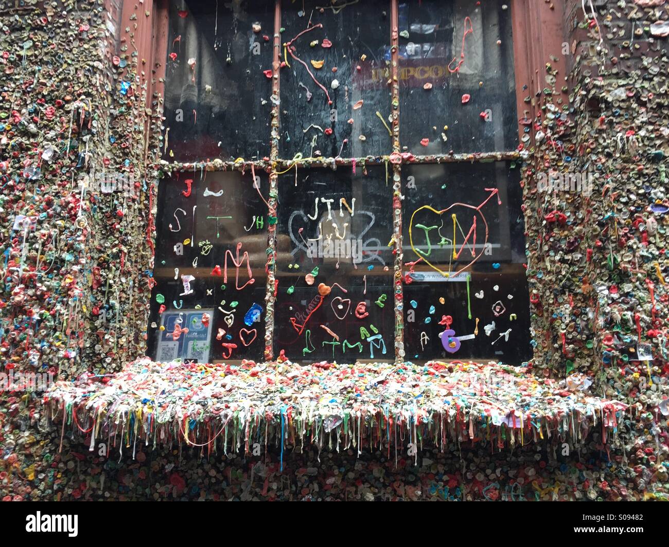 Gum Wall Seattle High Resolution Stock Photography and Images - Alamy