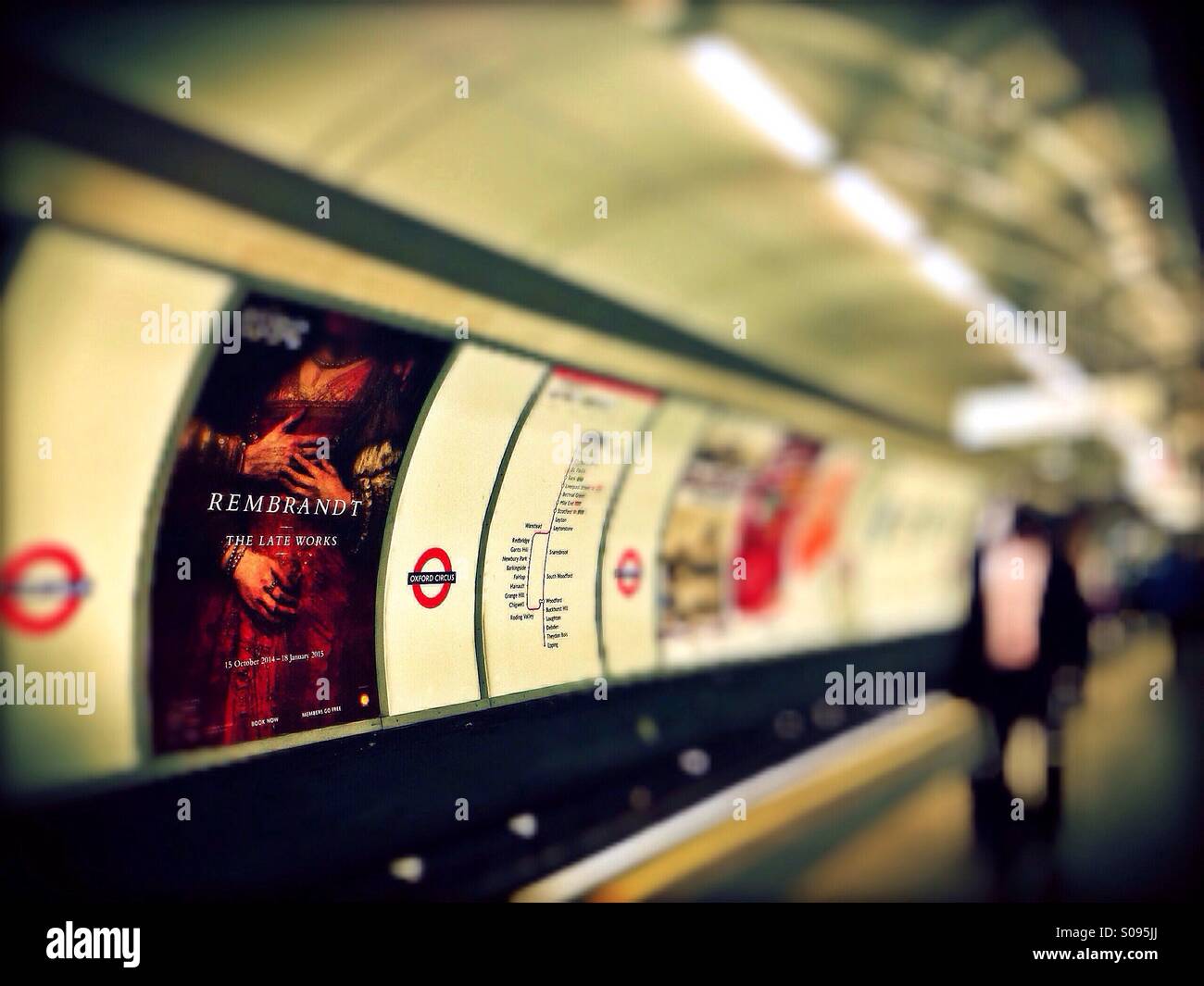 Tunnel to tube station hi-res stock photography and images - Alamy