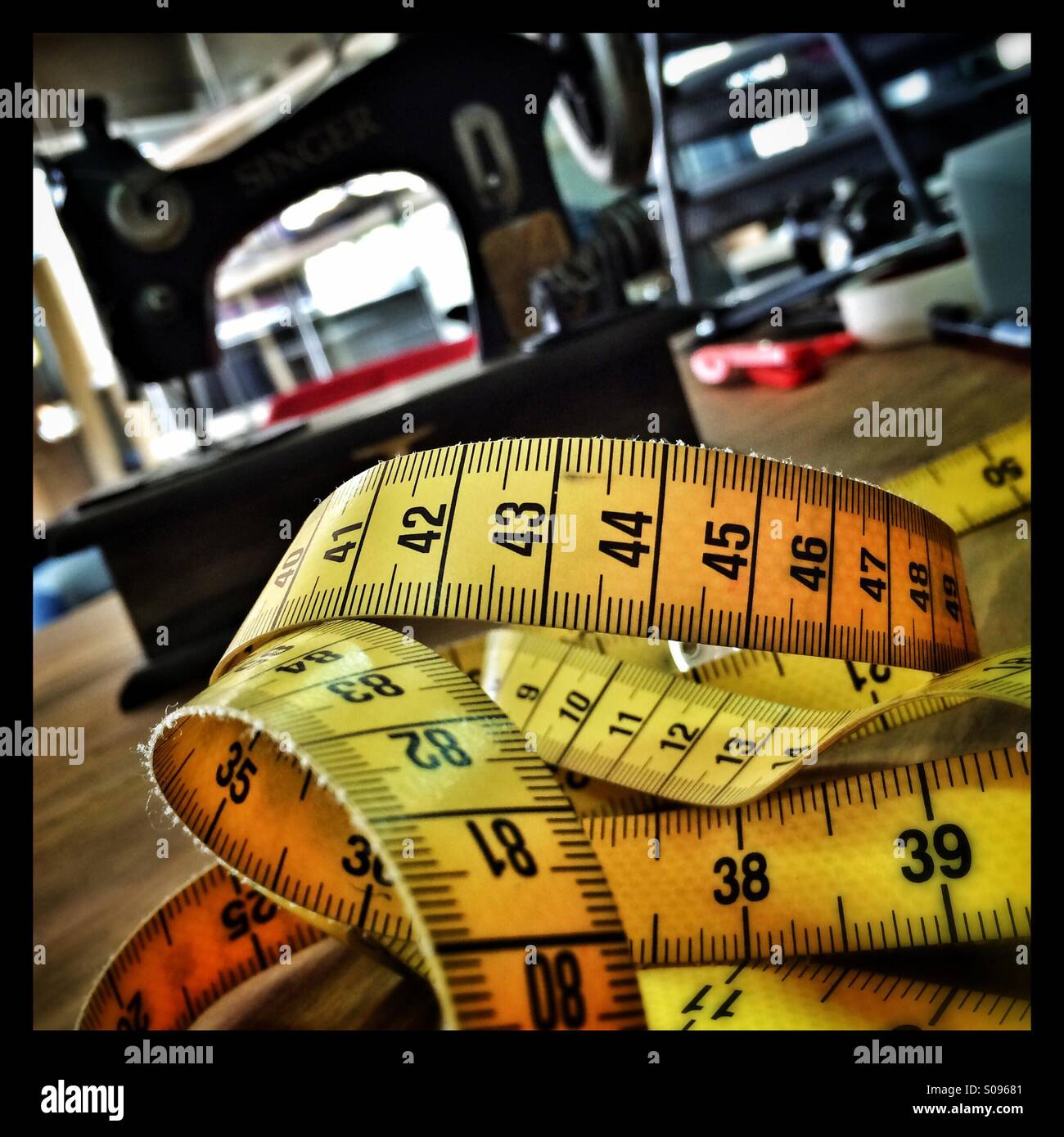 Measure tape hi-res stock photography and images - Alamy