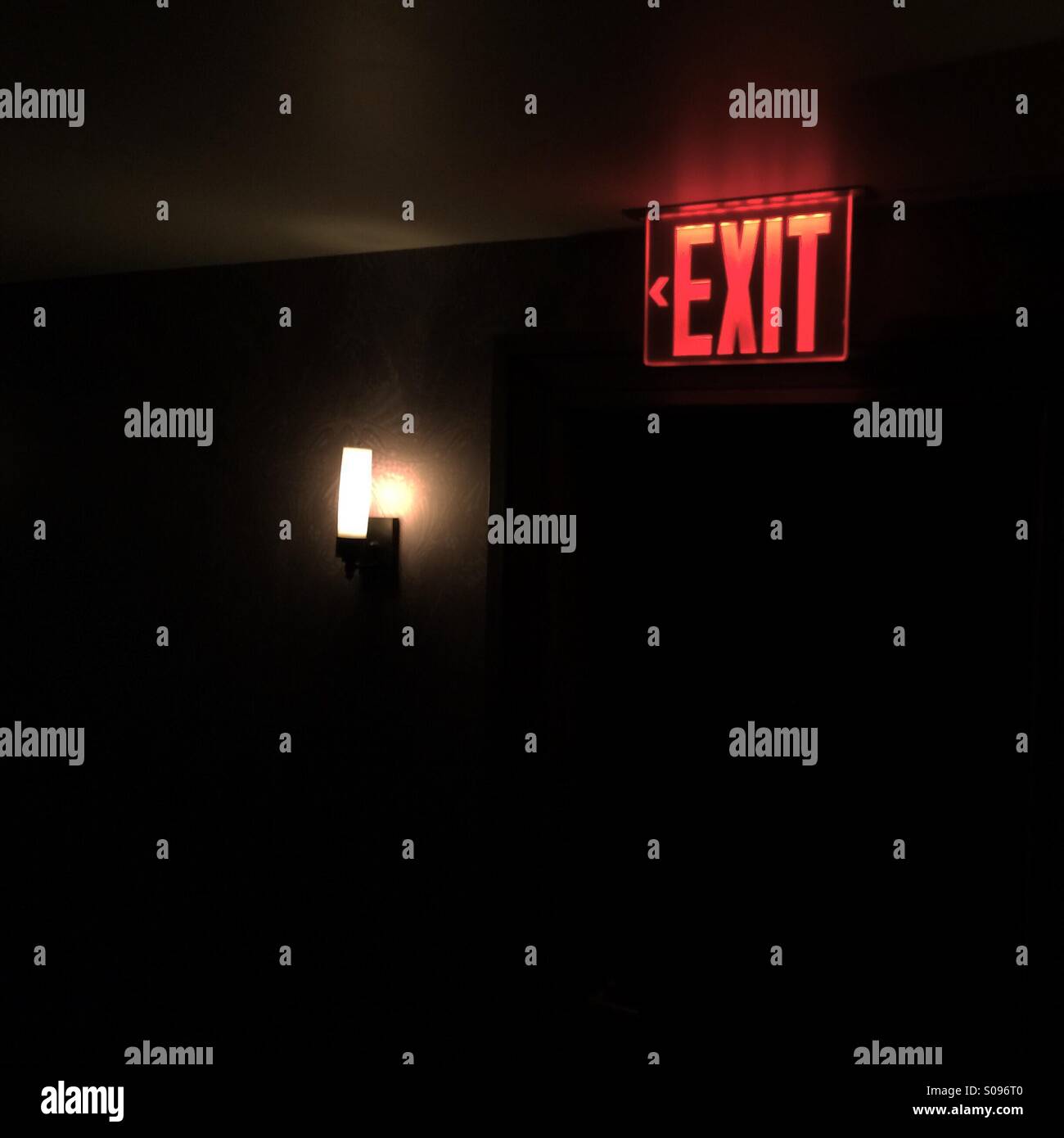 Exit sign hallway hi-res stock photography and images - Alamy