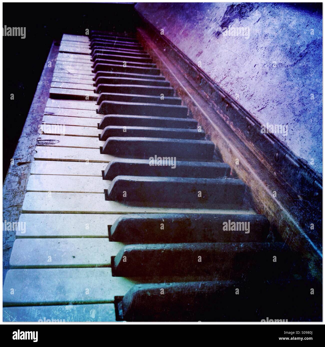 The keys of an old piano Stock Photo - Alamy