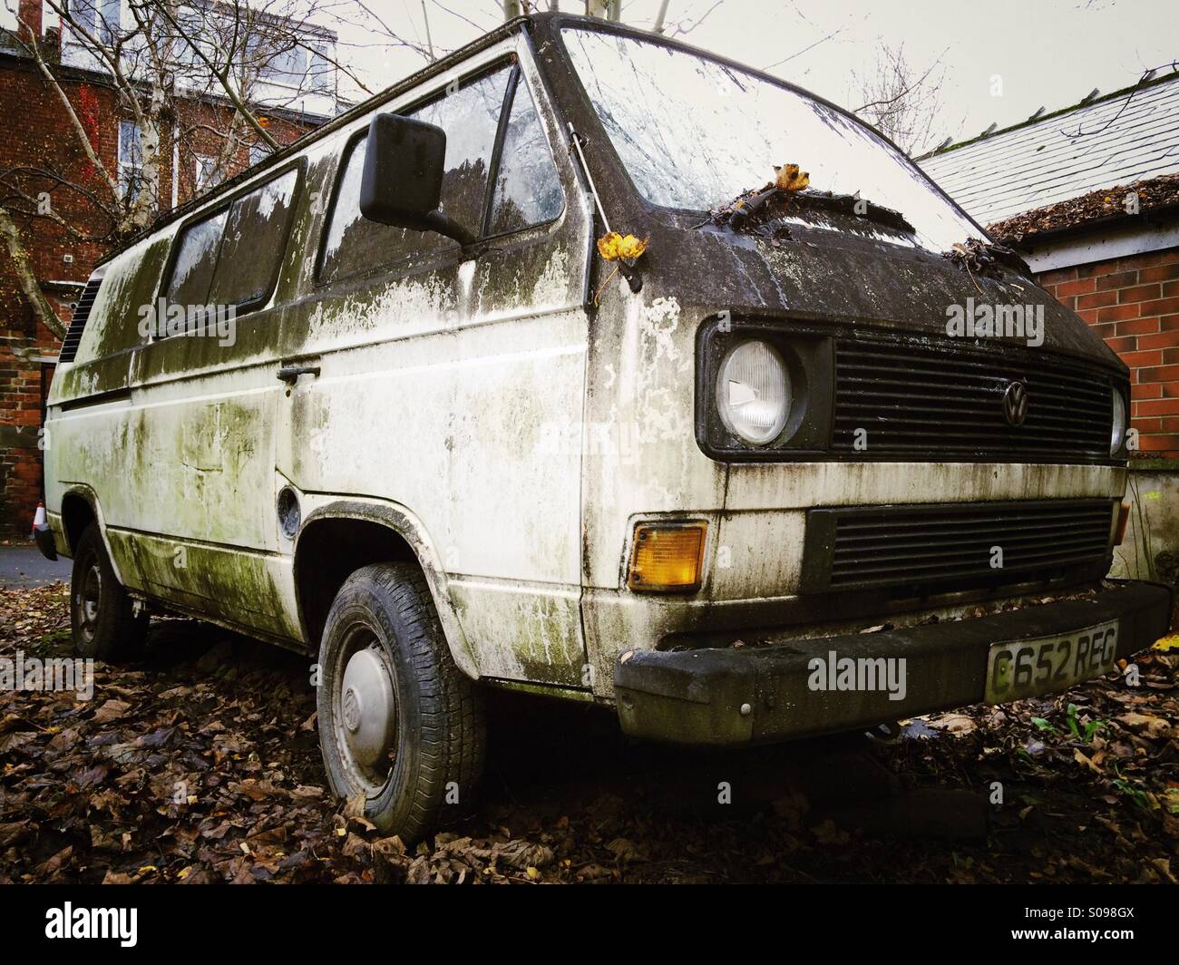Abandoned Camper Van Stock Photo - Alamy