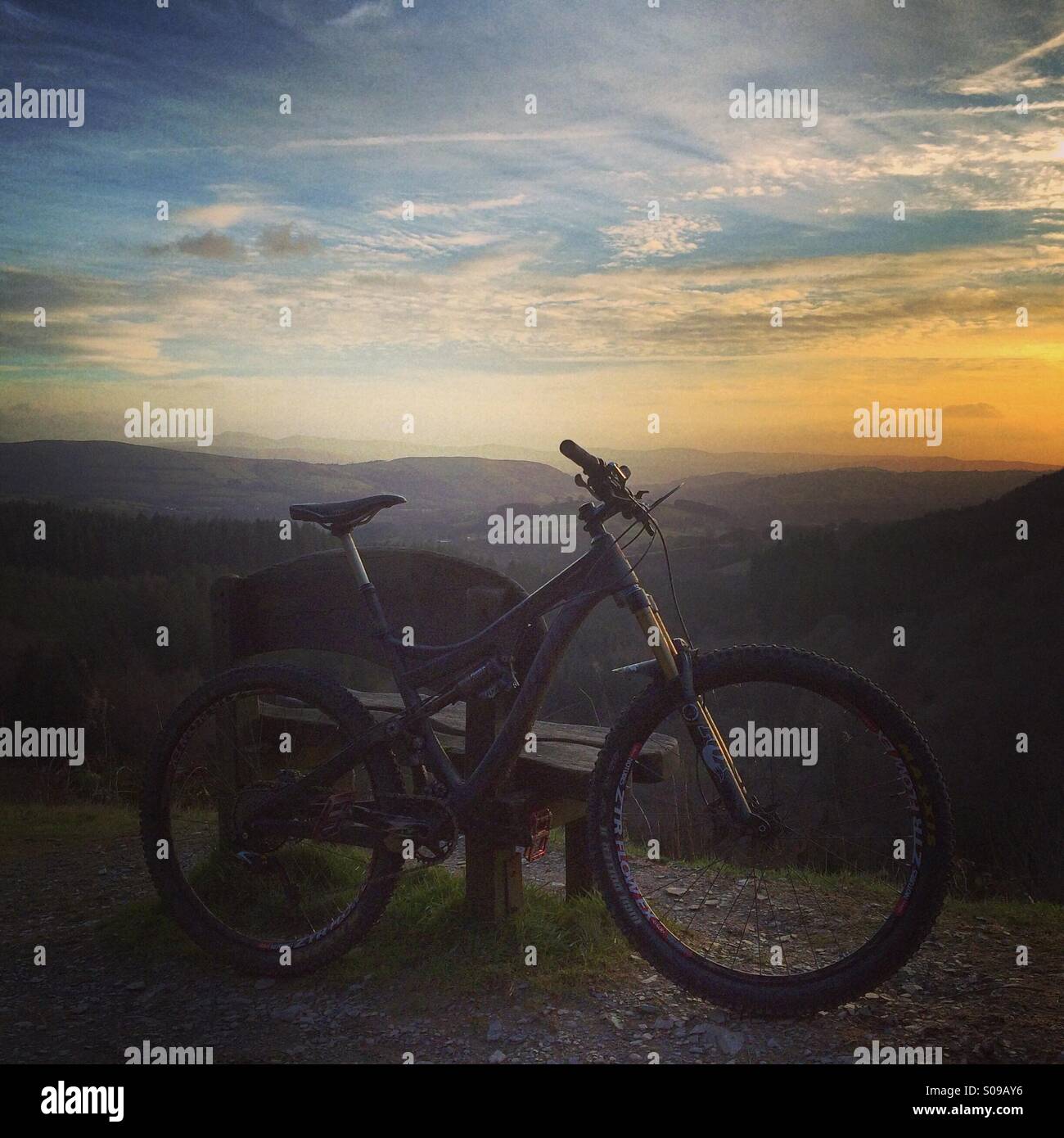 Mtb sunset hi-res stock photography and images - Alamy
