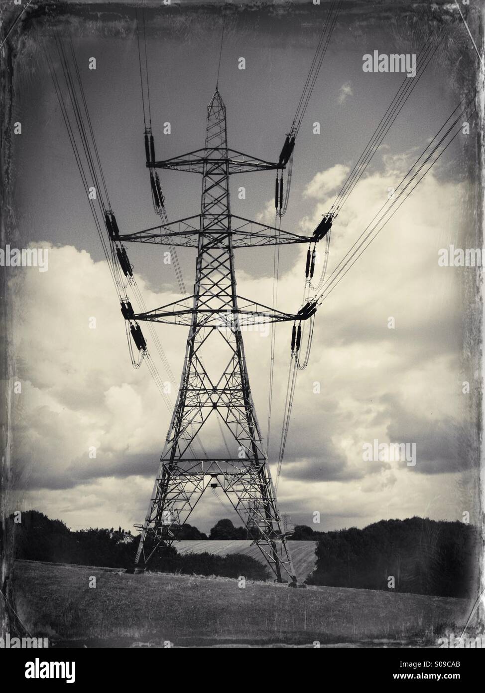 Pylon towers hi-res stock photography and images - Alamy