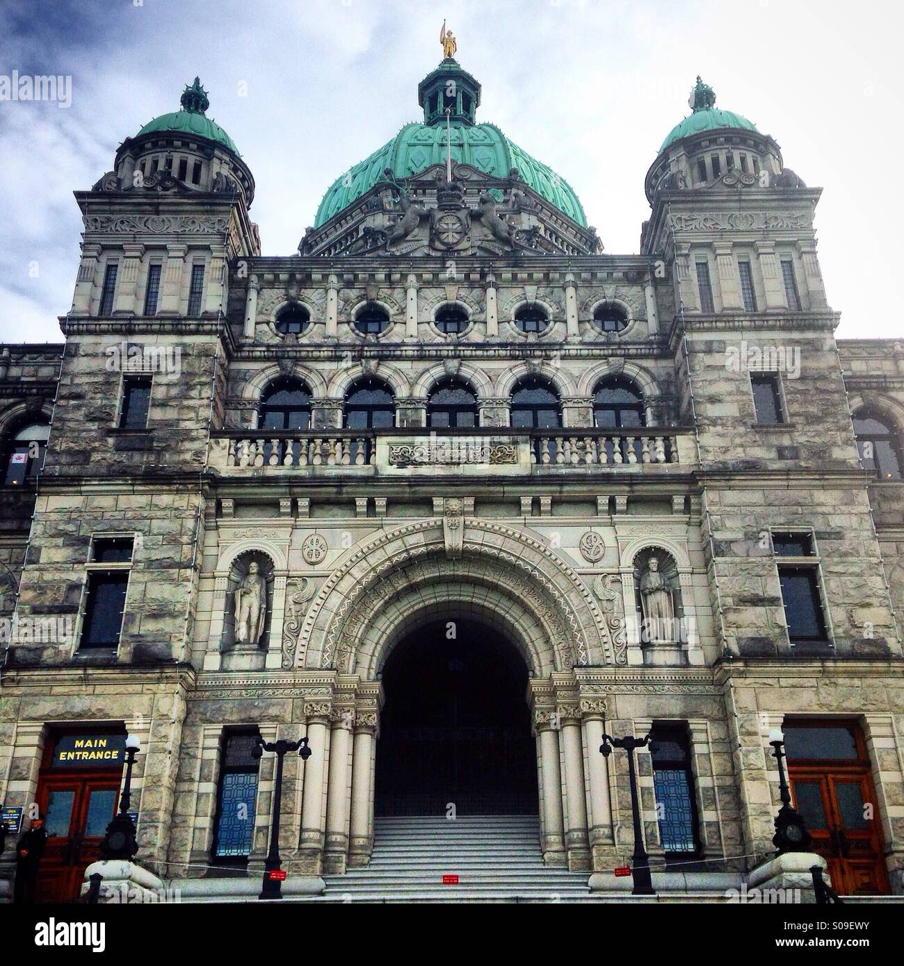 Parliament building victoria bc hi-res stock photography and images - Alamy