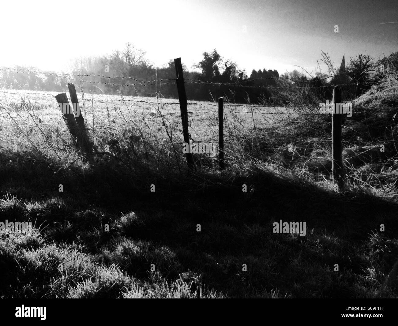 Broken Fence High Resolution Stock Photography and Images - Alamy