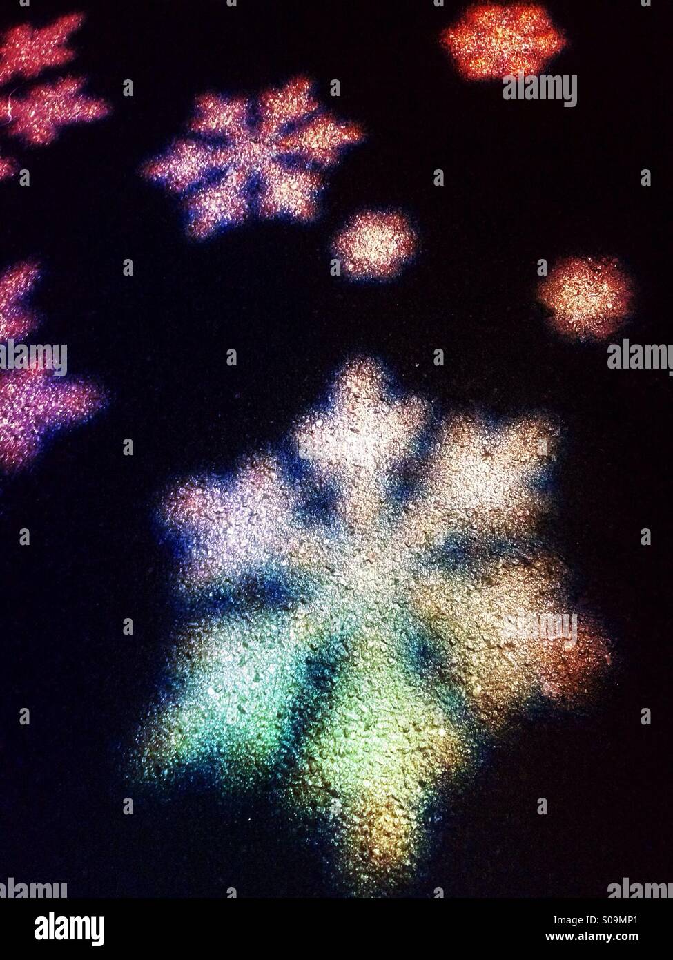 Snowflake light hi-res stock photography and images - Alamy