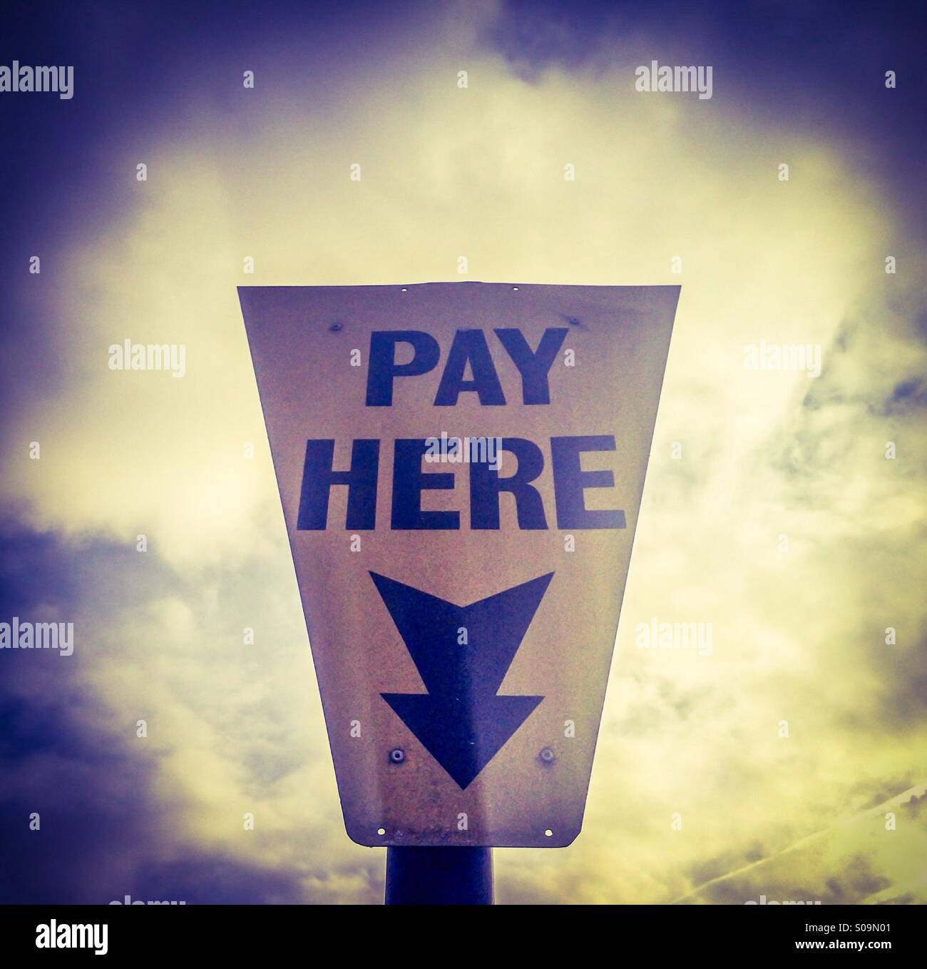 Pay up sign hi-res stock photography and images - Alamy