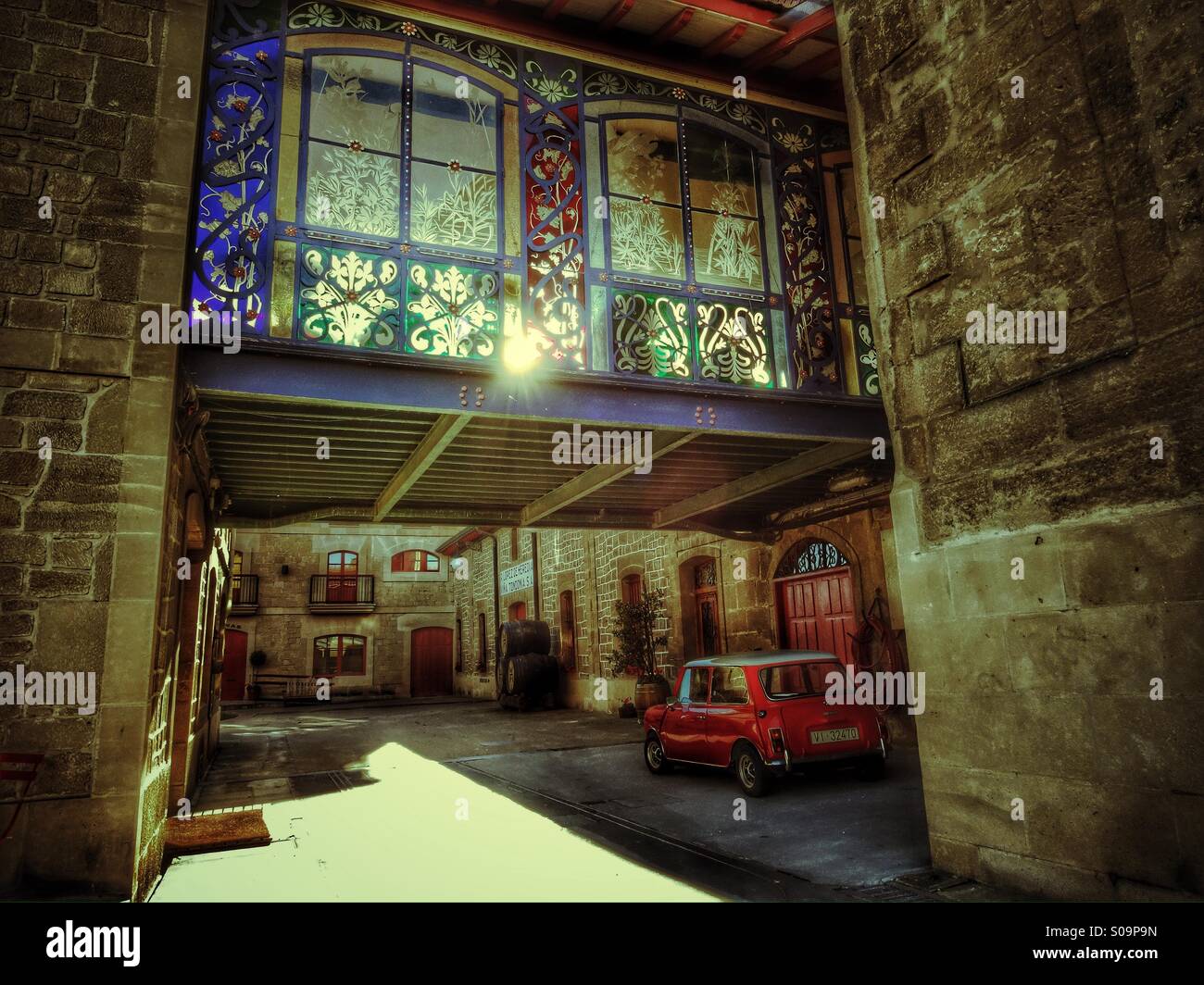 Car building hi-res stock photography and images - Alamy