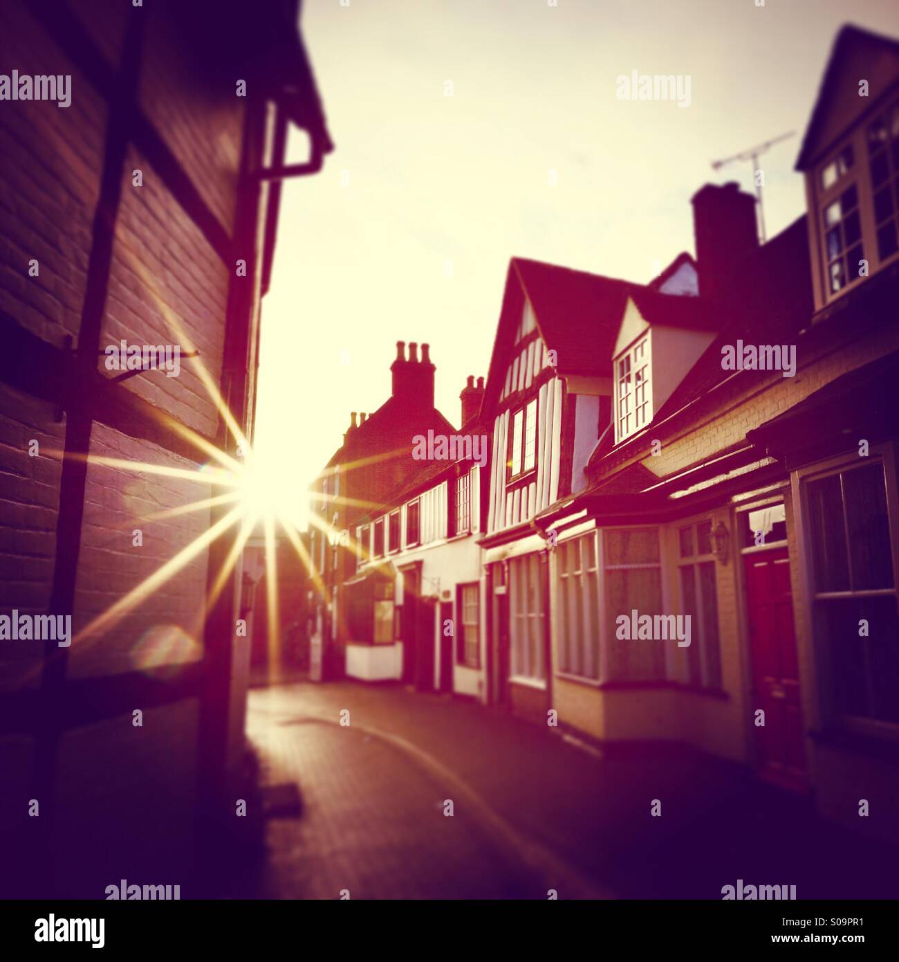Real sunburst hi-res stock photography and images - Alamy