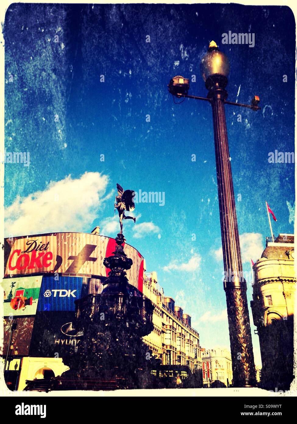 Statue of Eros, Piccadilly Circus, London, UK Stock Photo - Alamy