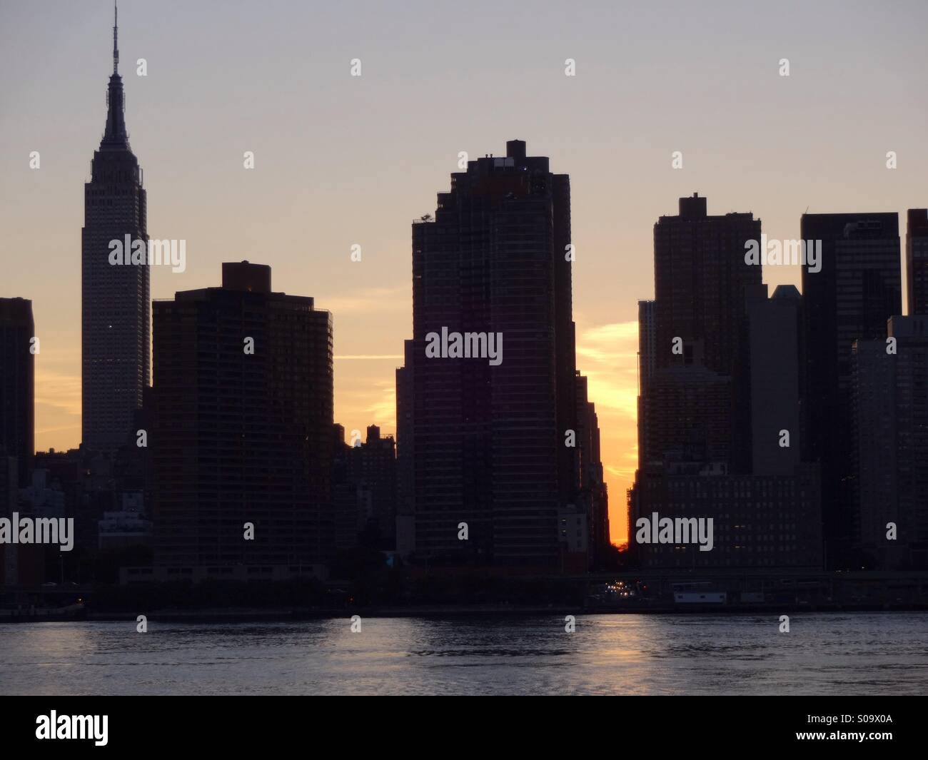 Lic building hi-res stock photography and images - Alamy
