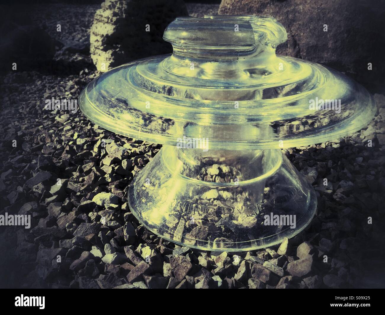 Glass insulator hi-res stock photography and images - Alamy