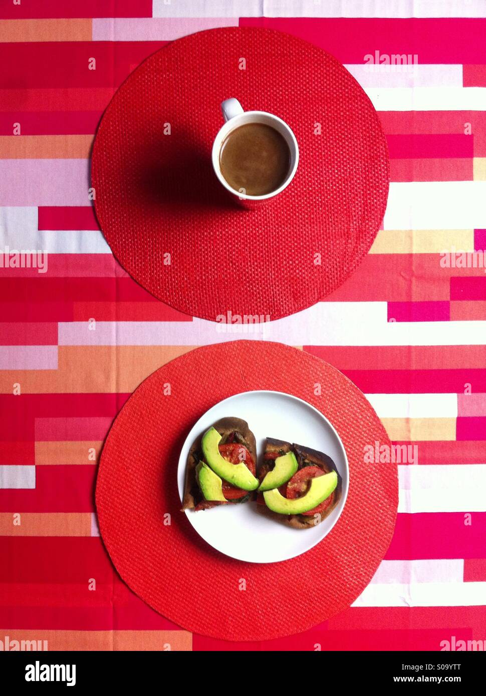 Red breakfast plate hi-res stock photography and images - Alamy