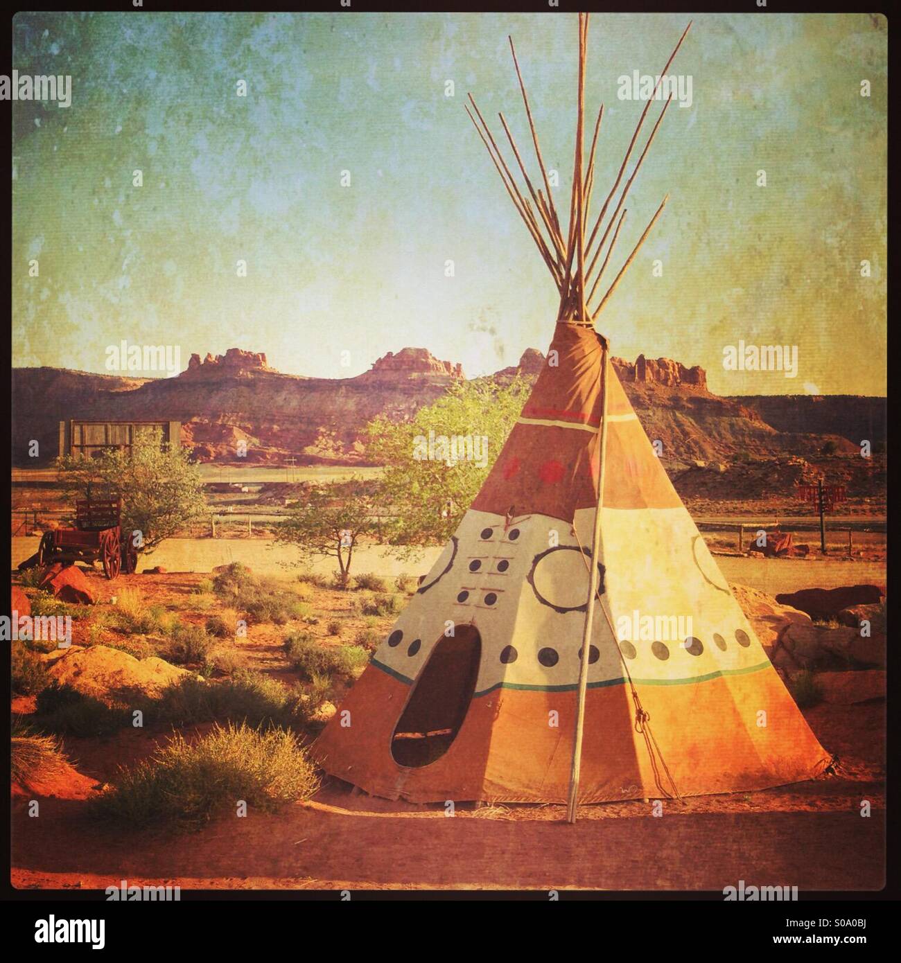 Teepee in native american hi-res stock photography and images - Alamy
