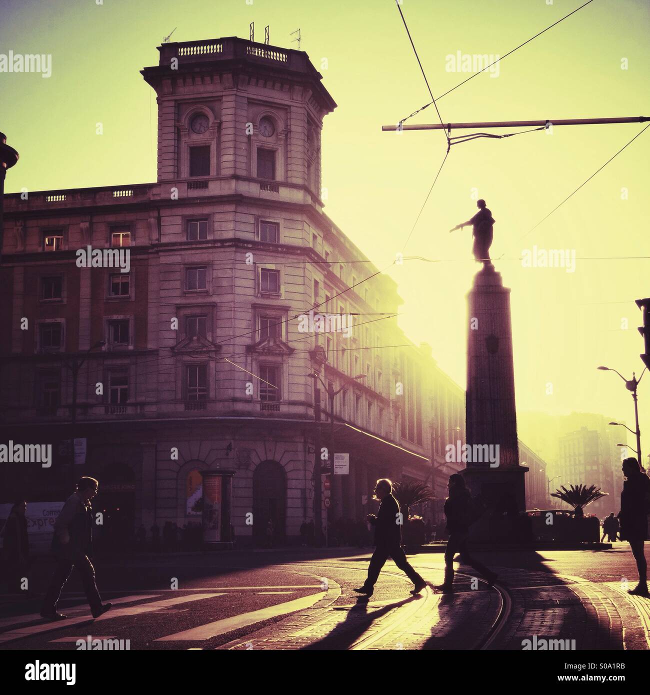 Sunset city hi-res stock photography and images - Alamy