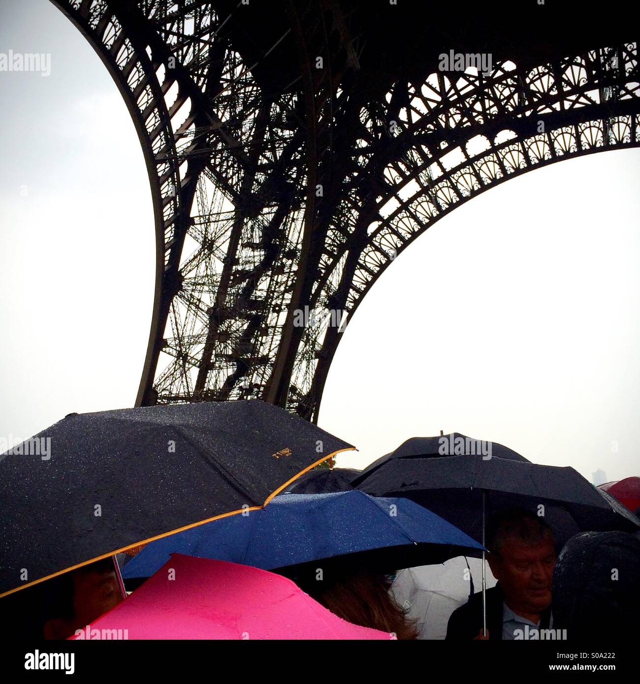 Eiffel tower rain hi-res stock photography and images - Alamy
