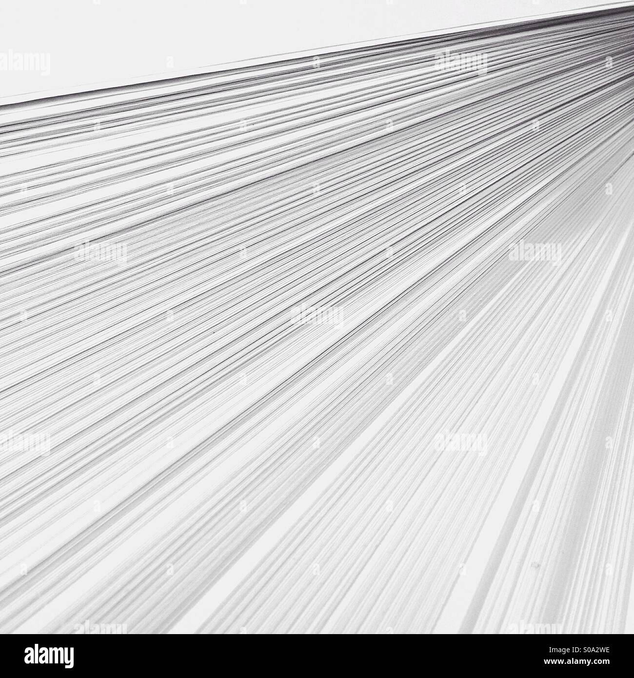 Ream of white paper hi-res stock photography and images - Alamy