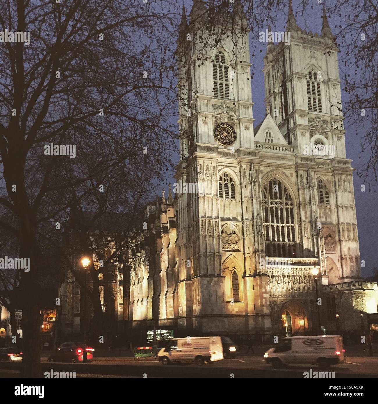 Iconic westminster abbey hi-res stock photography and images - Alamy