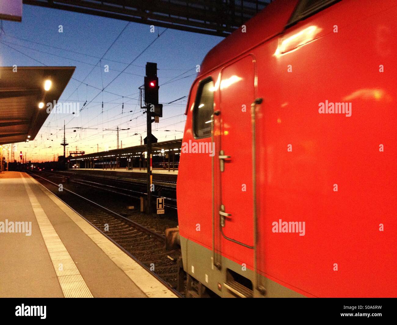 Train stopping at station hi-res stock photography and images - Alamy