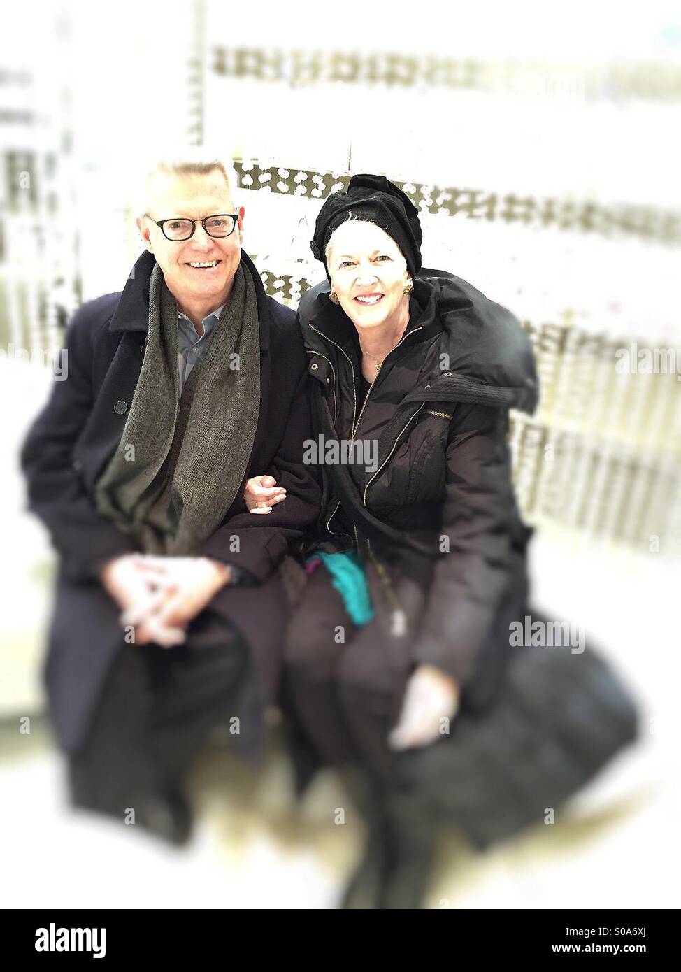 Happy couple man woman smiling hi-res stock photography and images - Alamy