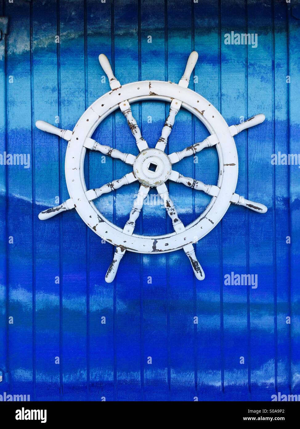 Captains wheel hi-res stock photography and images - Alamy
