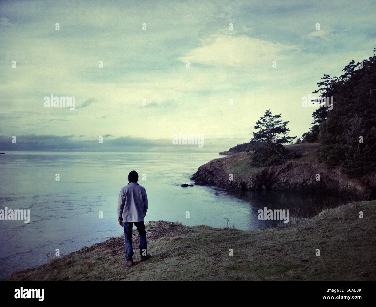 Man looking afar far hi-res stock photography and images - Alamy
